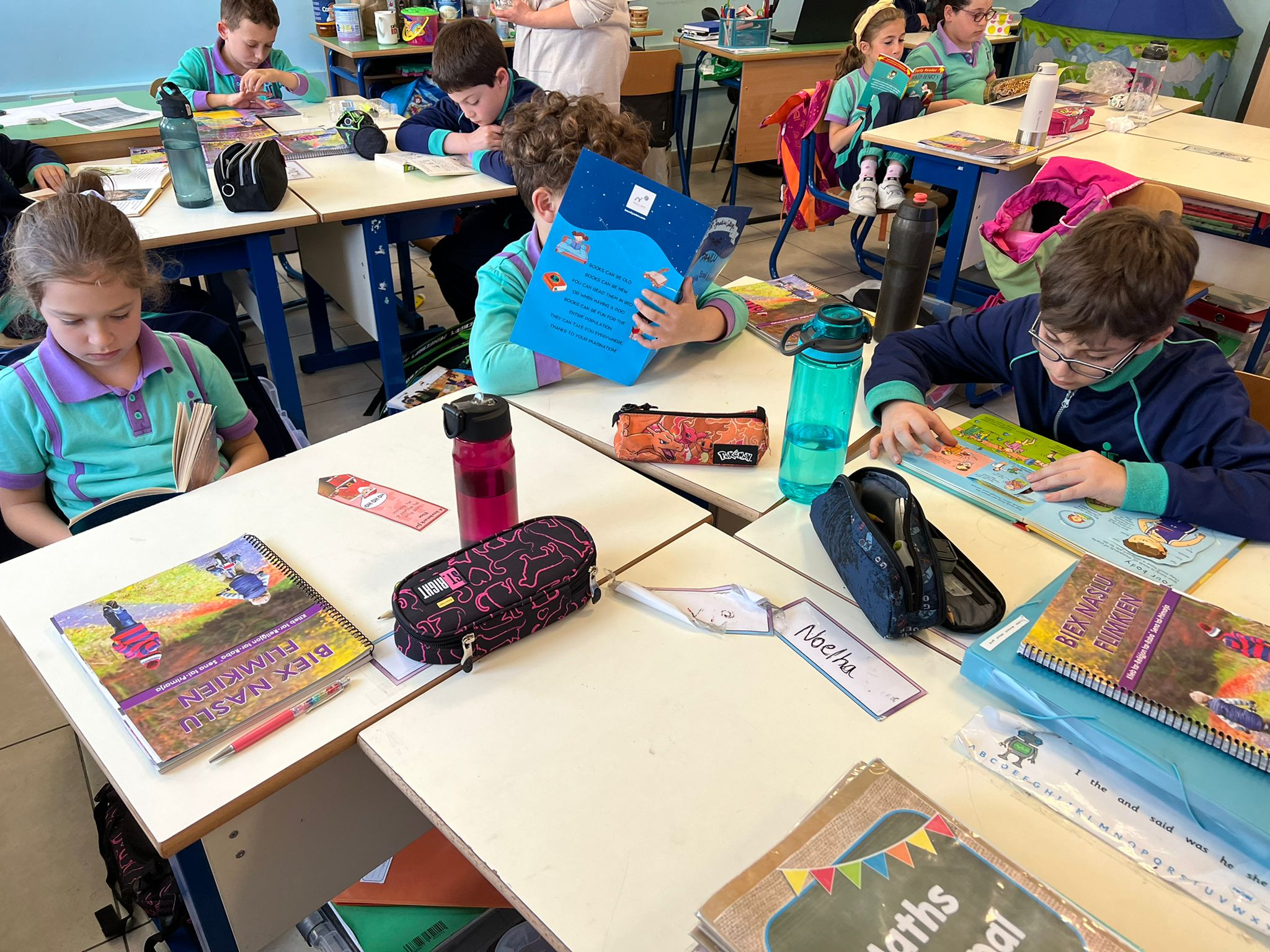 Drop Everything & Read – Patri Ġużè Delia, Siġġiewi Primary